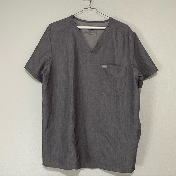 Figs | Shirts | Figs Mens Shirt Chisec Three Pocket Scrub Top Charcoal ...